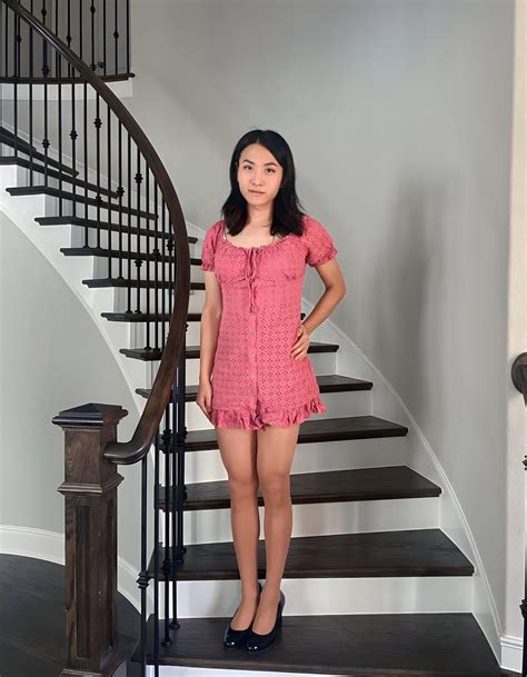 Aunt Says I Look Like My Mother When She Was My Age R Mtfashion