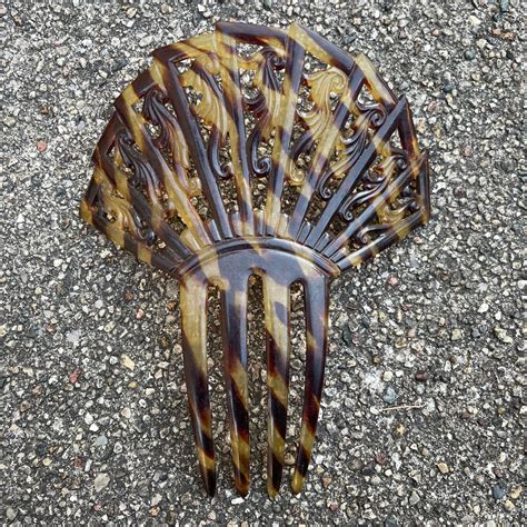 Vintage Faux Turtle Shell Comb Comb Hair Ornament 8… Gem