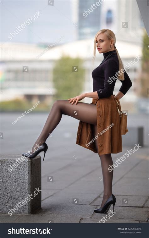 Posing In Pantyhose