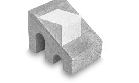 Cunetta Per Canalizzare Il Deflusso Di Acque Piovane Dalle Strade