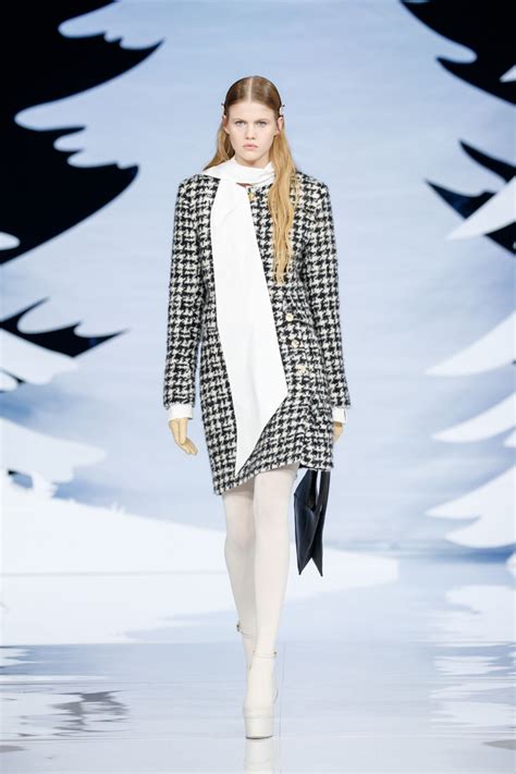 Как прошло новогоднее TSUM Fashion Show 2023