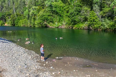 Guide To Visit Upper Lake Clementine Beach In Auburn Northern