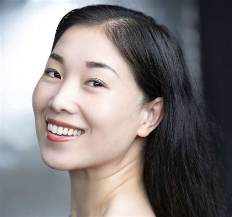 Natalia Ferrara Beauty Fashion Expert Tv Presenter Host