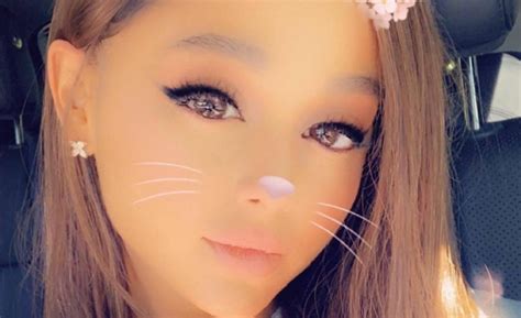 Ariana Grande Cuts Her Hair Reveals New Lob — End Notes Socialite Life