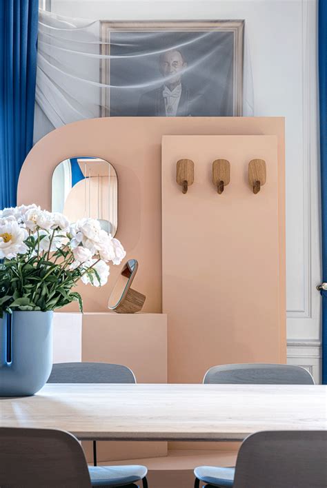 Novelty Presentation At Framing Odd Fellow Palæet Zeitraum Sustainable Furniture