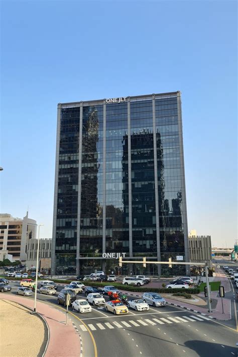 One Jlt Propsearchae