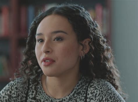 Violet Lawrence Bad Influence Villainous Beauties Wiki Fandom