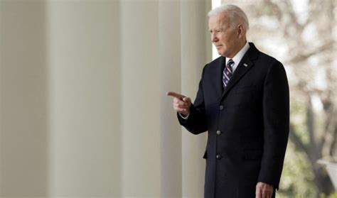 Байден Украинд 150 сая ам долларын цэргийн нэмэлт тусламж олгохоор