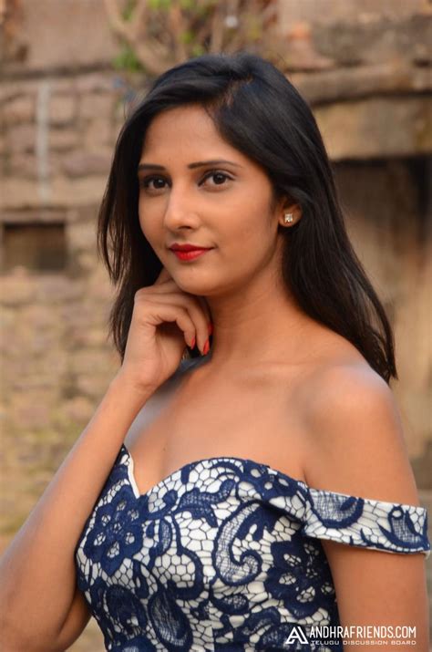 Dsc 46610078  Telugu Actresses