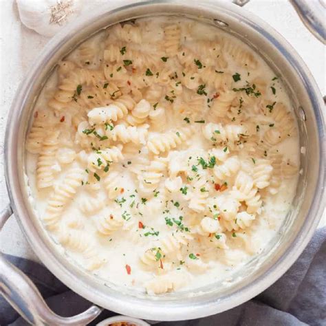 Creamy Garlic Pasta Curry Trail