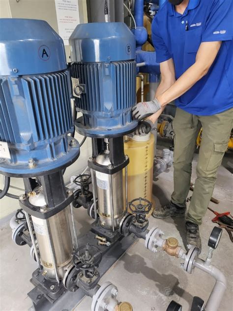 동보테크부스타산업 회명옵틱스 보일러 수리 수위스텐봉 교체 펌프리데나 교체 펌프교체 작업 사진입니다 2208 시공현장