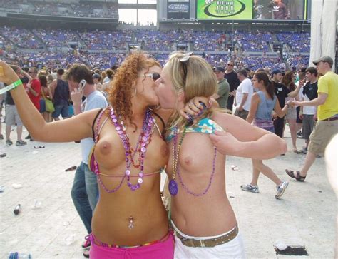 Spring Break Abdomen Samba Navel Event Porn Pic Eporner