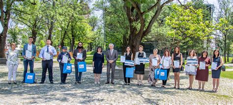 12 български учители бяха отличени в конкурса „Дигитални новатори в образованието“ за 2021 БГ