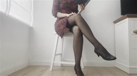Masturbating To A Strong Orgasm While Reading A Book Xxx Mobile Porno Videos Movies
