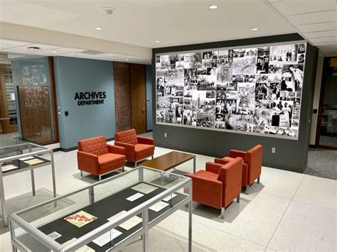 Libraries Welcome Campus To New Archives Open House Sept 20 Uwm Libraries