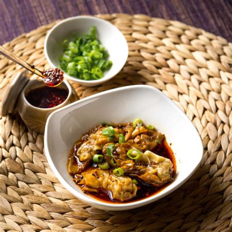Rezept Von Ursula Heinzelmann Wantans Gekocht In Chili Öl Valentinas