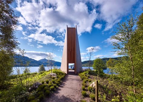 Wedge Shaped Viewpoint Overlooks Loch Lomond