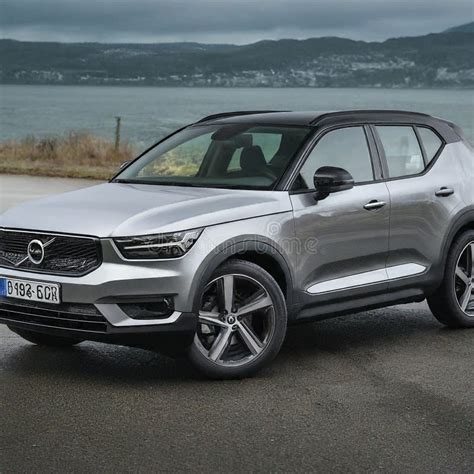 Grassy Shoulder Stock Illustrations 9 Grassy Shoulder Stock