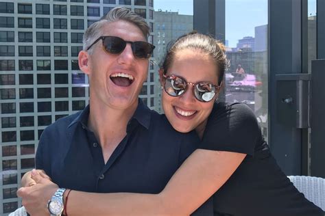 Silva Kapitanova Noua Iubită A Lui Bastian Schweinsteiger Imaginea 25