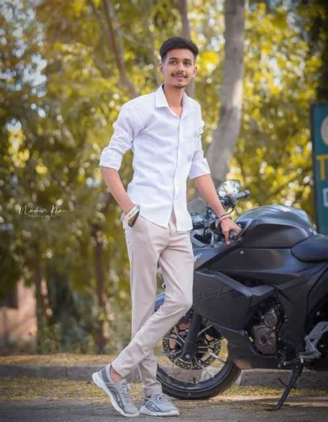 yash harde influencers age birthday biography