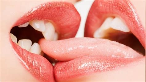 Това са 7 те най добри съвета за целуване с език