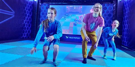 Erlebe die Action in unserer Trampolin-Arena bei Flip & Fly