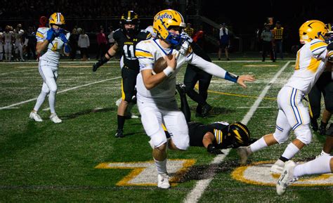 Just In Time Sean Ruisz Returns To Lead Sandburg Past Andrew