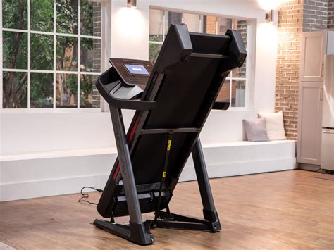 ProForm SMART Pro 2000 Review | TreadmillReviews.net