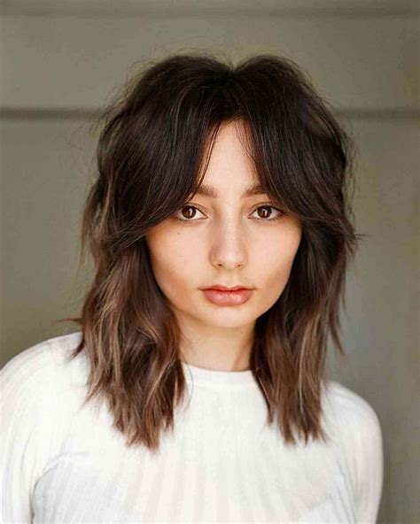 Best Wolf Cut Women Medium Hair Styles Taper Haircuts
