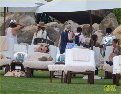 Heidi Klum And Husband Tom Kaulitz Pack On The Pda On Vacation In Cabo
