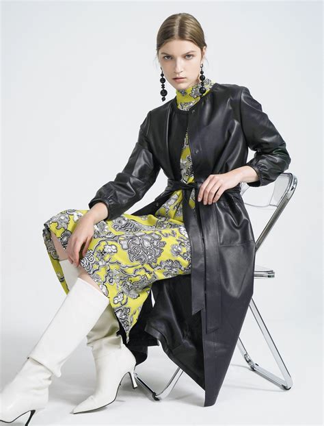 Iris F Quest Artists And Models