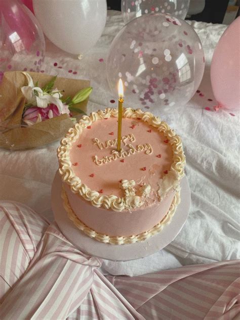 Pink Birthday Cake Aesthetic Pink Birthday Cakes Pretty Birthday