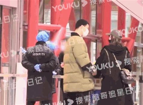 「如懿傳」李純機場被熊抱 「馬思純」戀情疑曝光 中港最吸睛 娛樂 世界新聞網