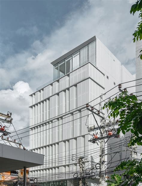 Silom Residence เส้นสายซิกแซกบนสถาปัตยกรรมที่เป็นได้ทั้งบ้านและอาคารเชิงพาณิชย์ Design Makes A