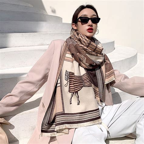 2021 가을과 겨울 패션 스카프 여성 겨울 야생 긴 양면 모조 캐시미어 두꺼운 따뜻한 목도리 스카프 두건