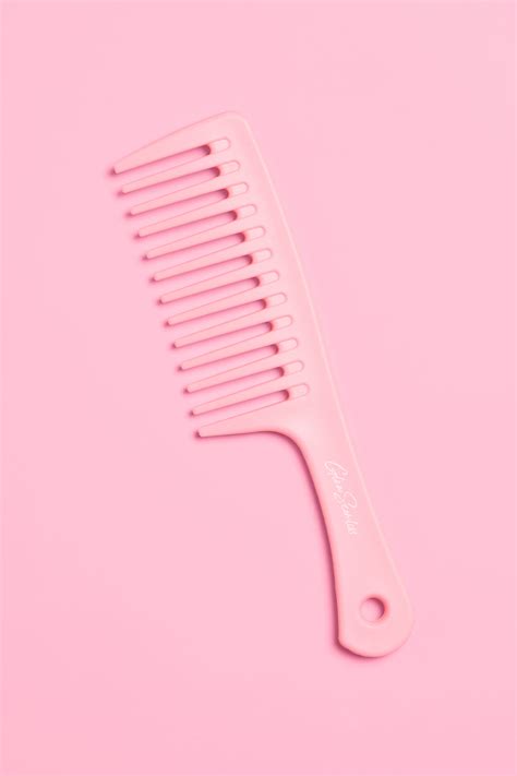 Wide Tooth Comb Glam Seamless Hair Extensions