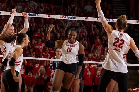 Rise Add Former Mojo First Round Pick Devyn Robinson Major League Volleyball