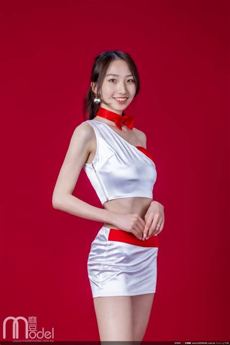 Yu Model網 一個連盲腸都有自介影片的model網站