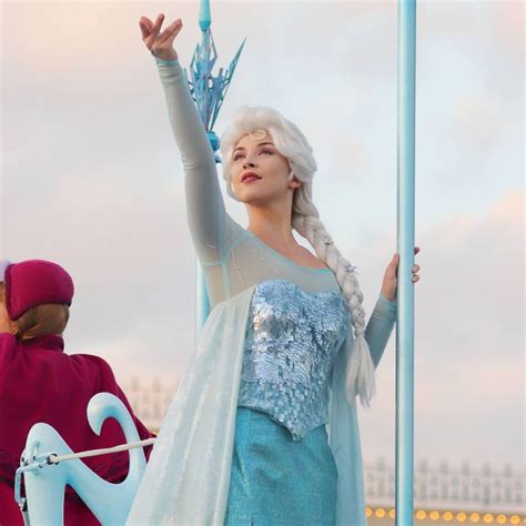 Pin By Trh On Elsa Face Character Face Characters Elsa Face Disney Princess