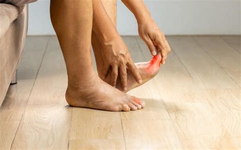 Foot Bursitis Causes Symptoms And Treatment Bursitis