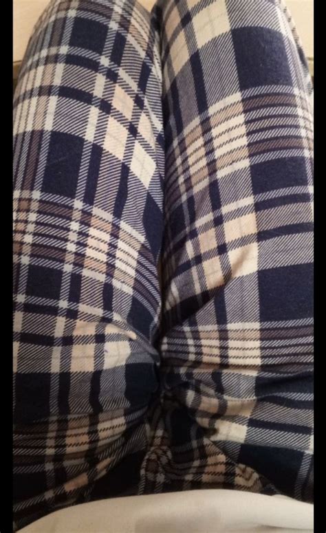 Создать мем брюки в клетку пижама со штанами брюки в клетку женские Картинки Meme