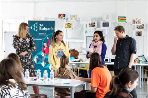 Иновационен лагер Ja Bulgaria при подкрепа на Unicef във Втори дом Ukraine Support And Renovation