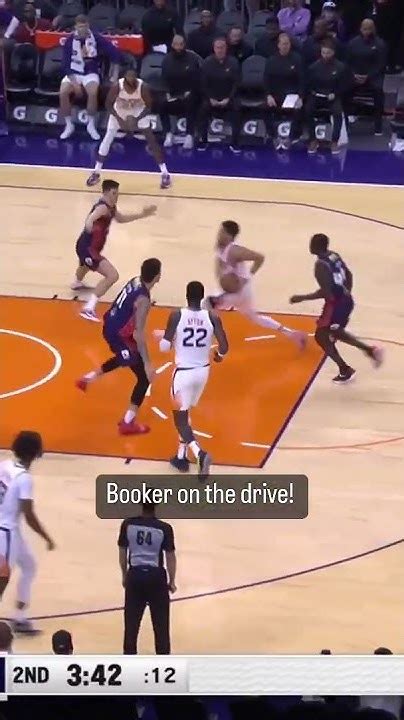 Devin Booker With An AGGRESSIVE Dunk! 😱 | #shorts - YouTube