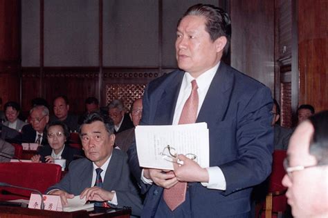 周永康涉嫌严重违纪被立案审查双语中国发展门户网－国家发展门户