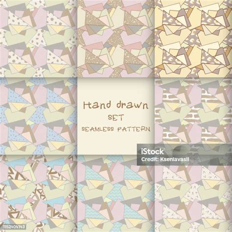 손벡터 일러스트 레이 션에 의해 그려진 다른 질감과 삼각형의 완벽 한 패턴을 설정 합니다 0명에 대한 스톡 벡터 아트 및 기타 이미지 Istock