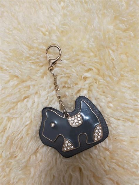 Брелок підвіс — ціна 60 грн у каталозі Підвіски Купити аксесуари за доступною ціною на Шафі