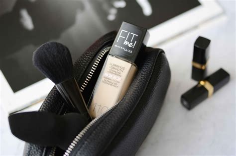[Review] Maybelline - Fit Me! Foundation Luminous & Smooth (110 ...