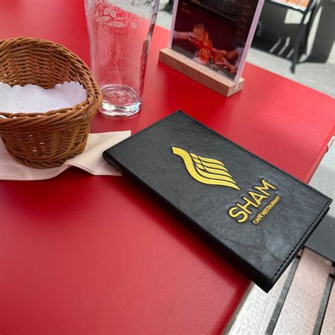 Sham CafÉ Restaurant Zürich Menü Preise And Restaurant Bewertungen