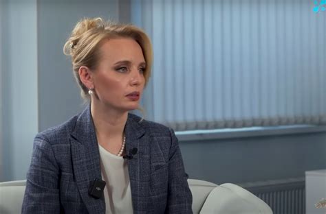 Putins Daughter Gives Rare Interview Says Human Life Is ‘supreme