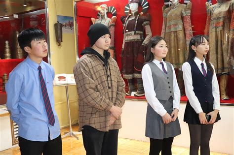 МЭРГЭЖИЛ БҮХЭН САЙХАН танилцах аялал соёлын байгууллагуудад үргэлжлэв Дархан Уул аймгийн